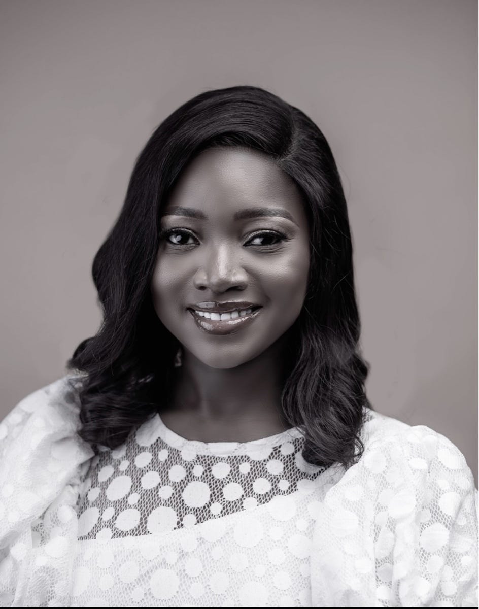 Ruth Akanbi – Medium