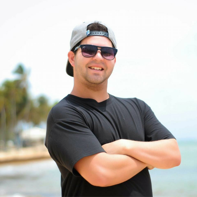 Aaron Band – Medium
