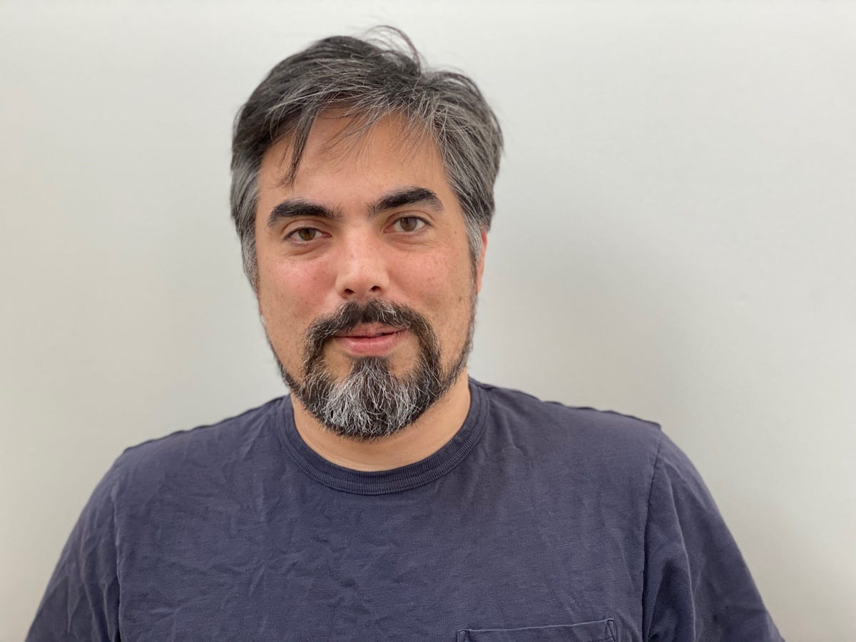 Josh Viney – Medium