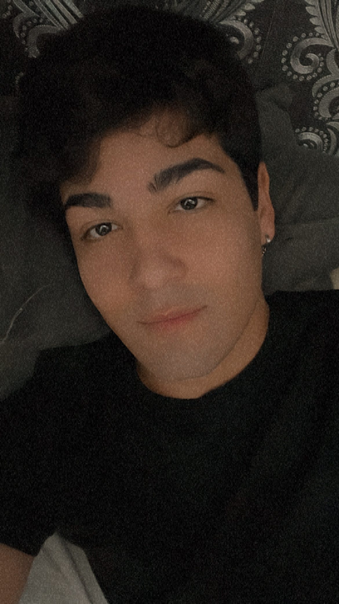Juan Rafael – Medium