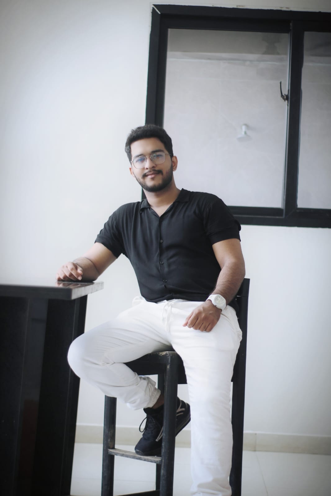 Ameer Mavia – Medium