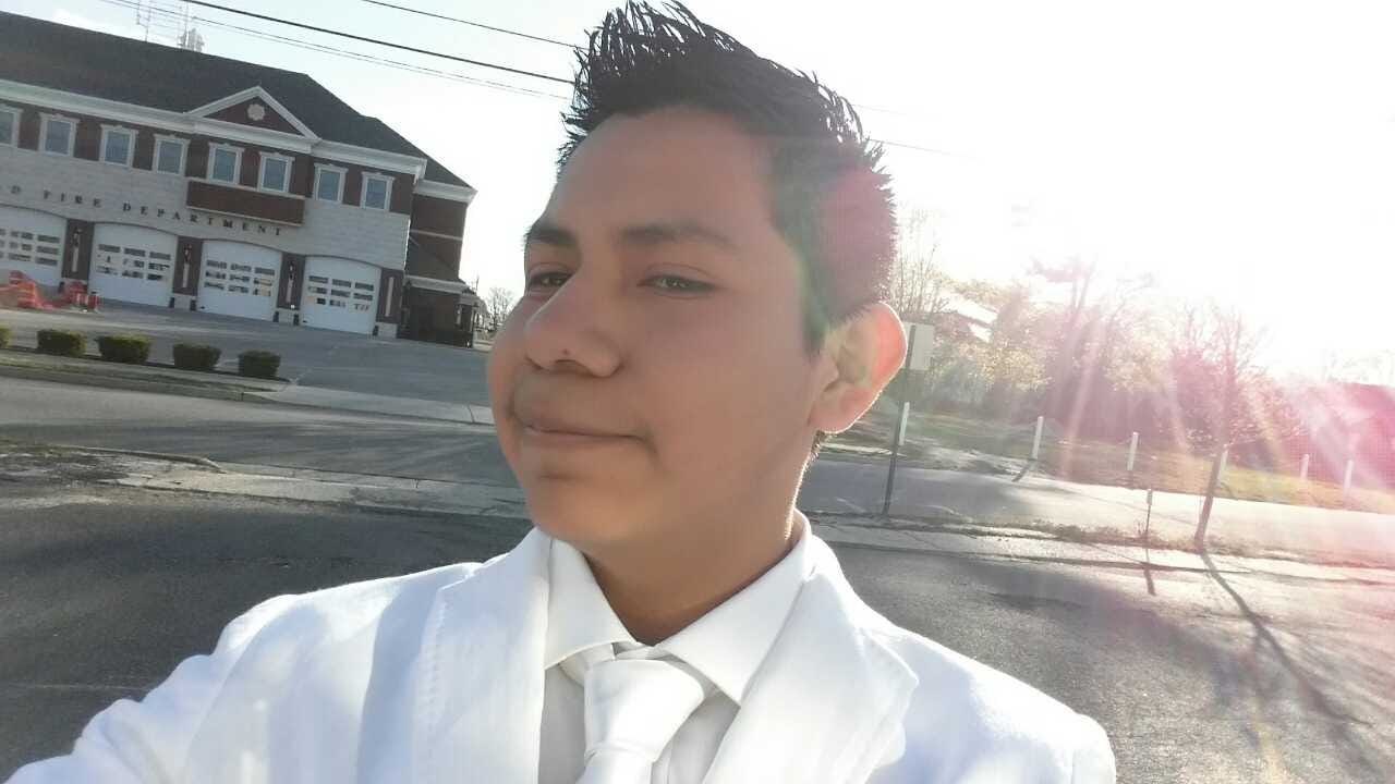 Braulio Castillo – Medium