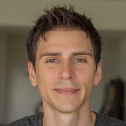 Ben Willis – Medium
