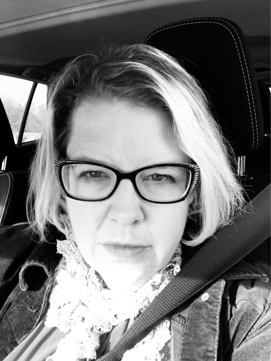 Kat Daniels – Medium