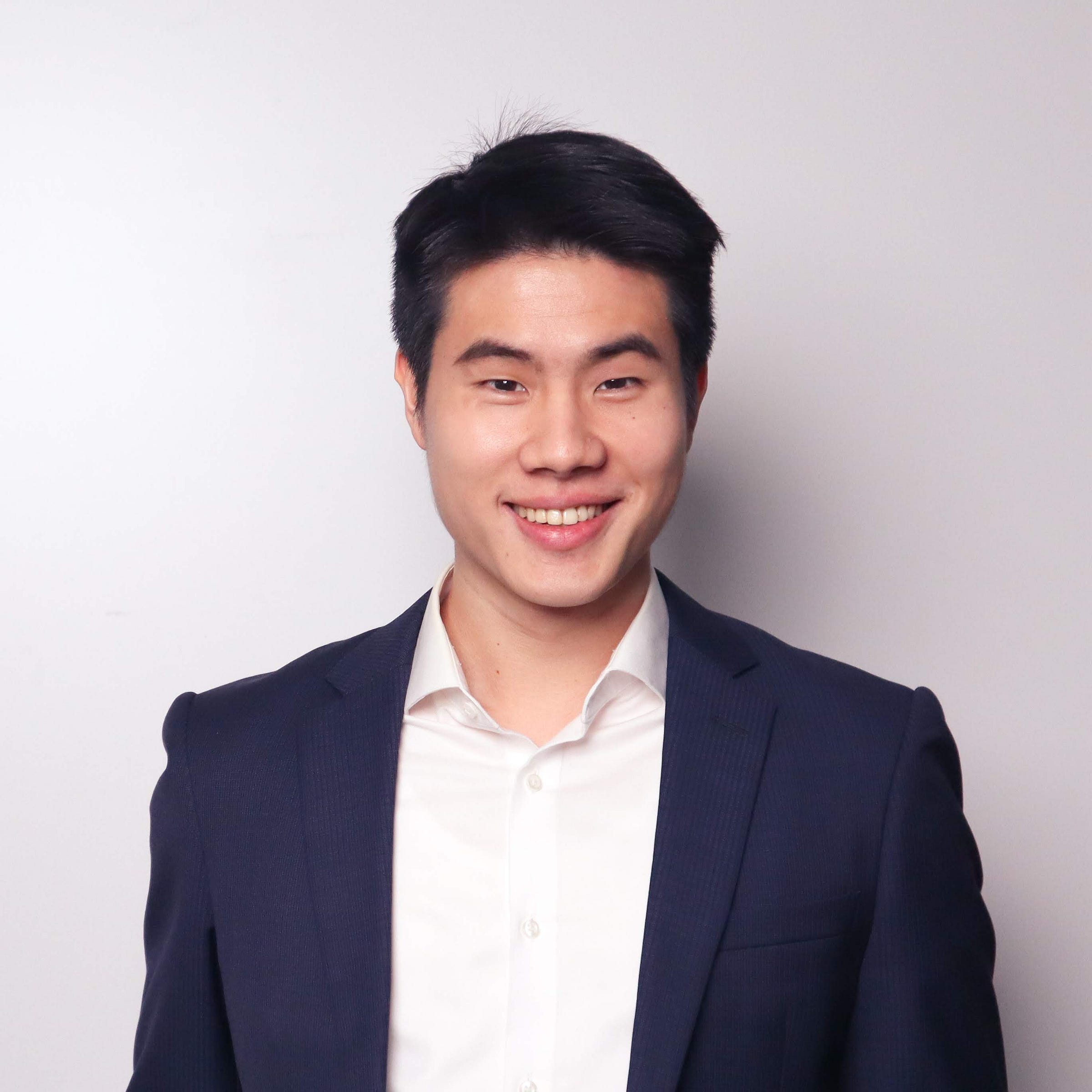 Tony CHANG – Medium
