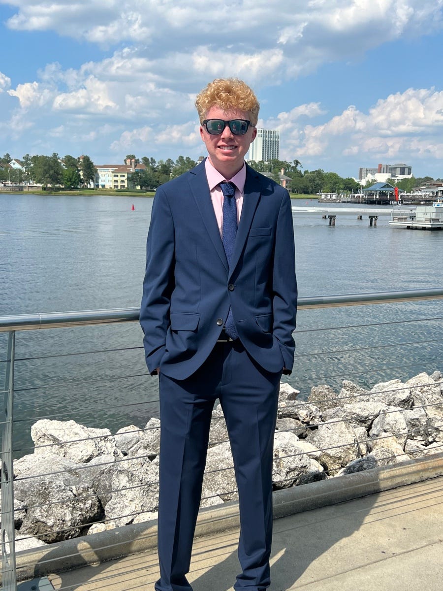 Jacob Giambalvo – Medium