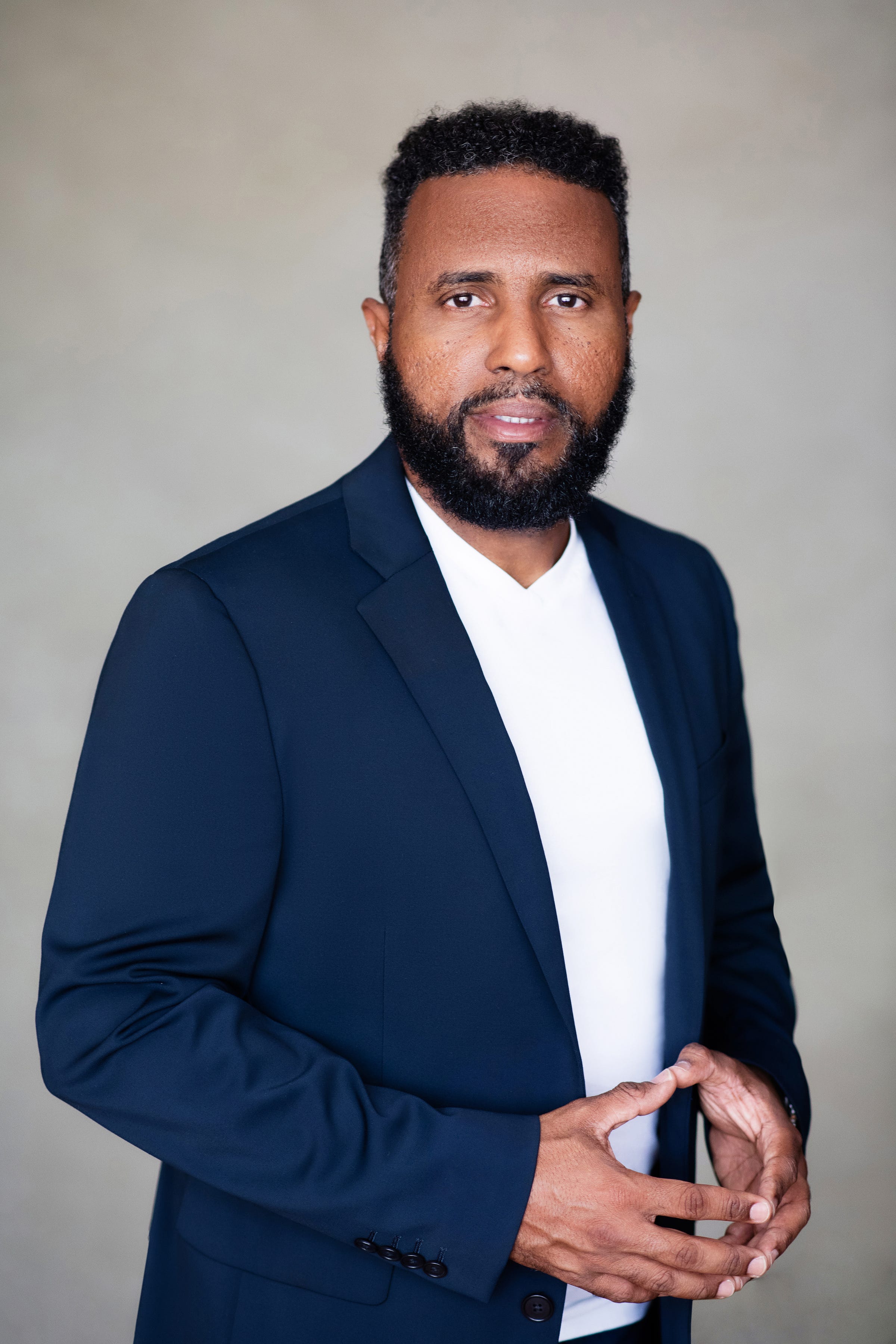 Justin Ram – Medium