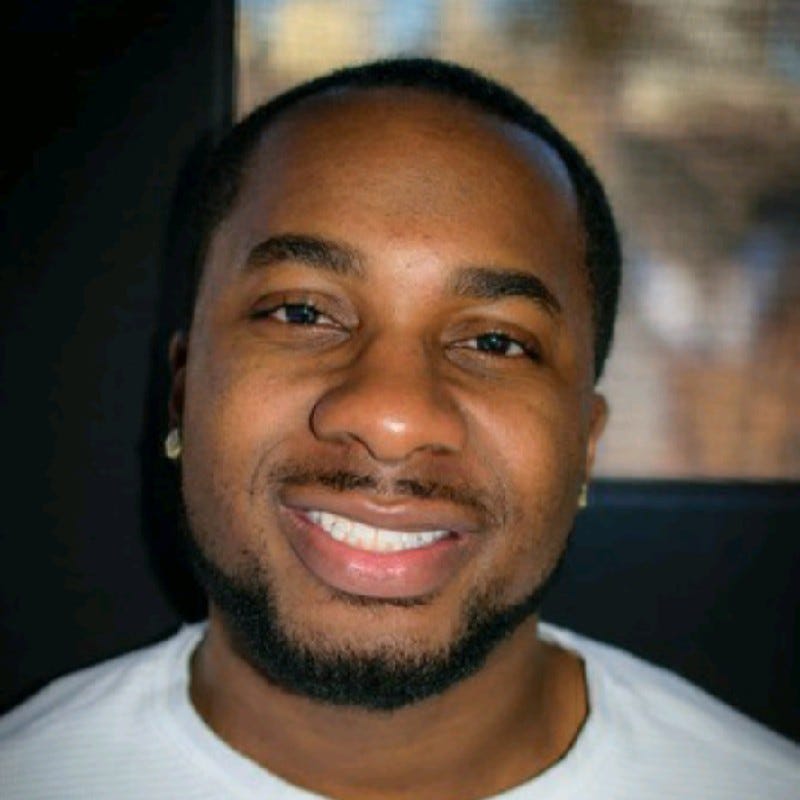 Aaron Francis – Medium