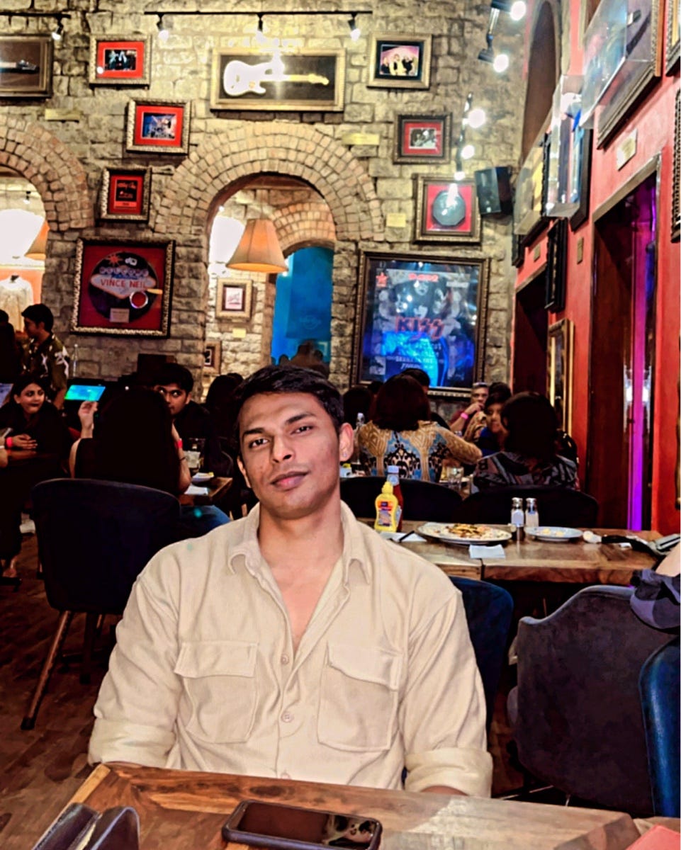 Akshay William – Medium