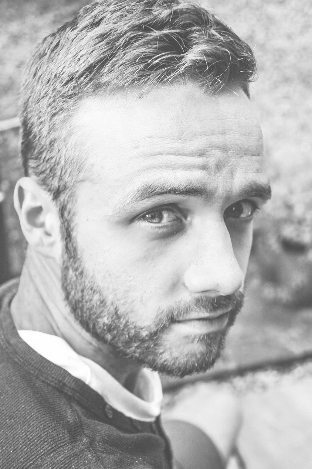 Tom Tonks – Medium