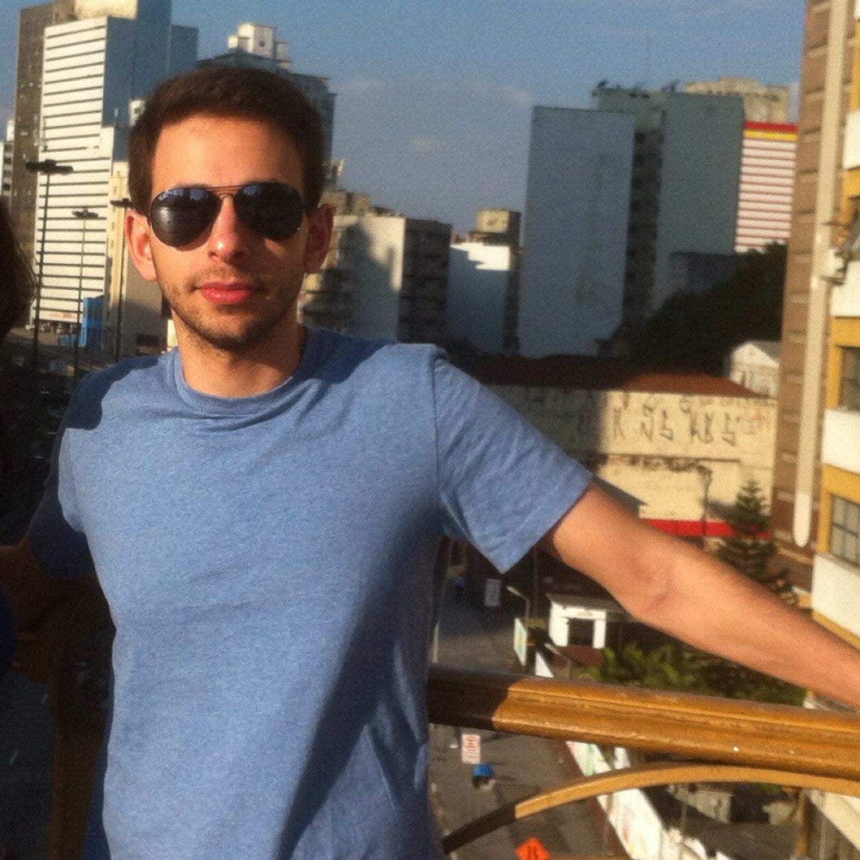 Akram Hussein – Medium