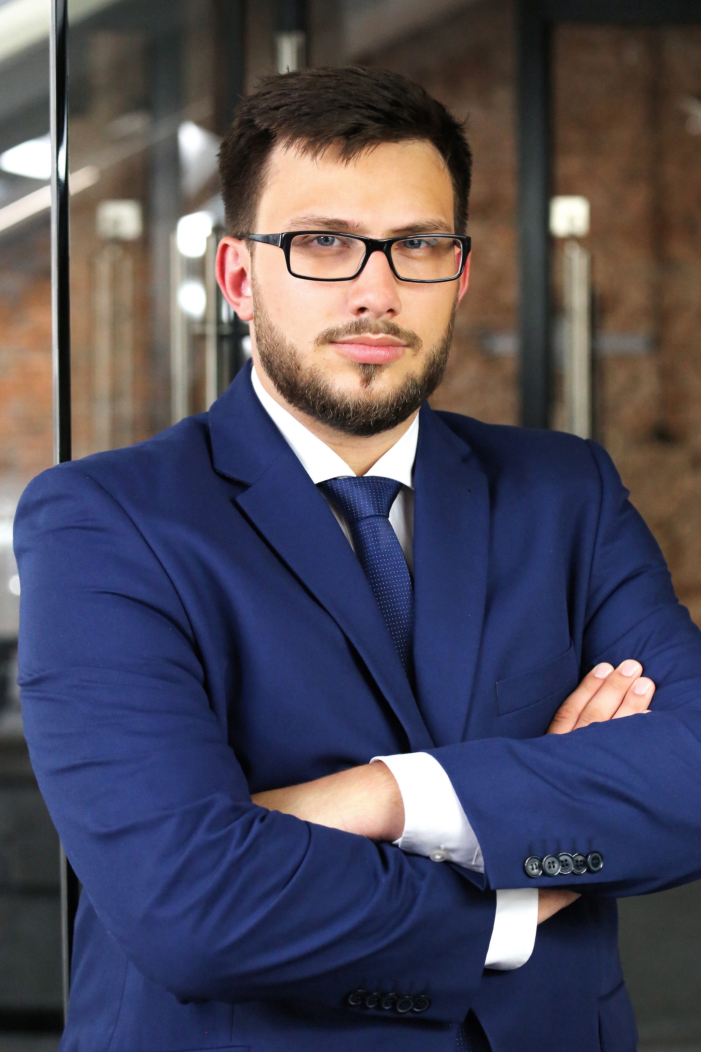 Dawid Dominiak – Medium