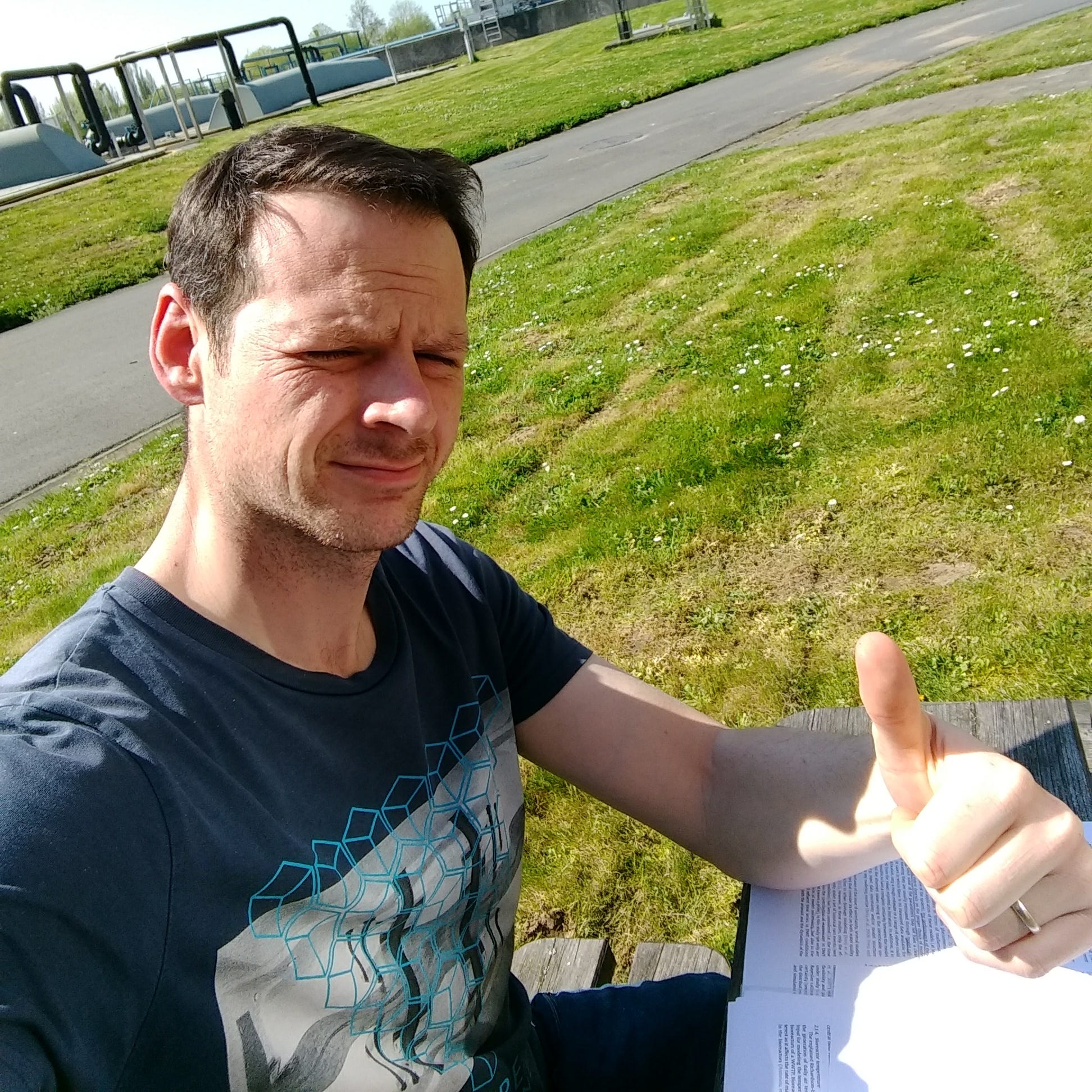 Brecht Donckels – Medium
