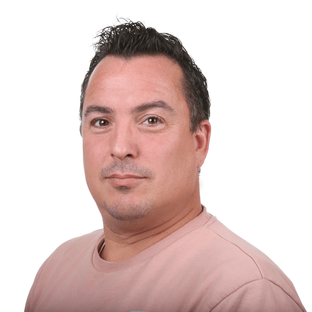 Lars Van Bergen – Medium