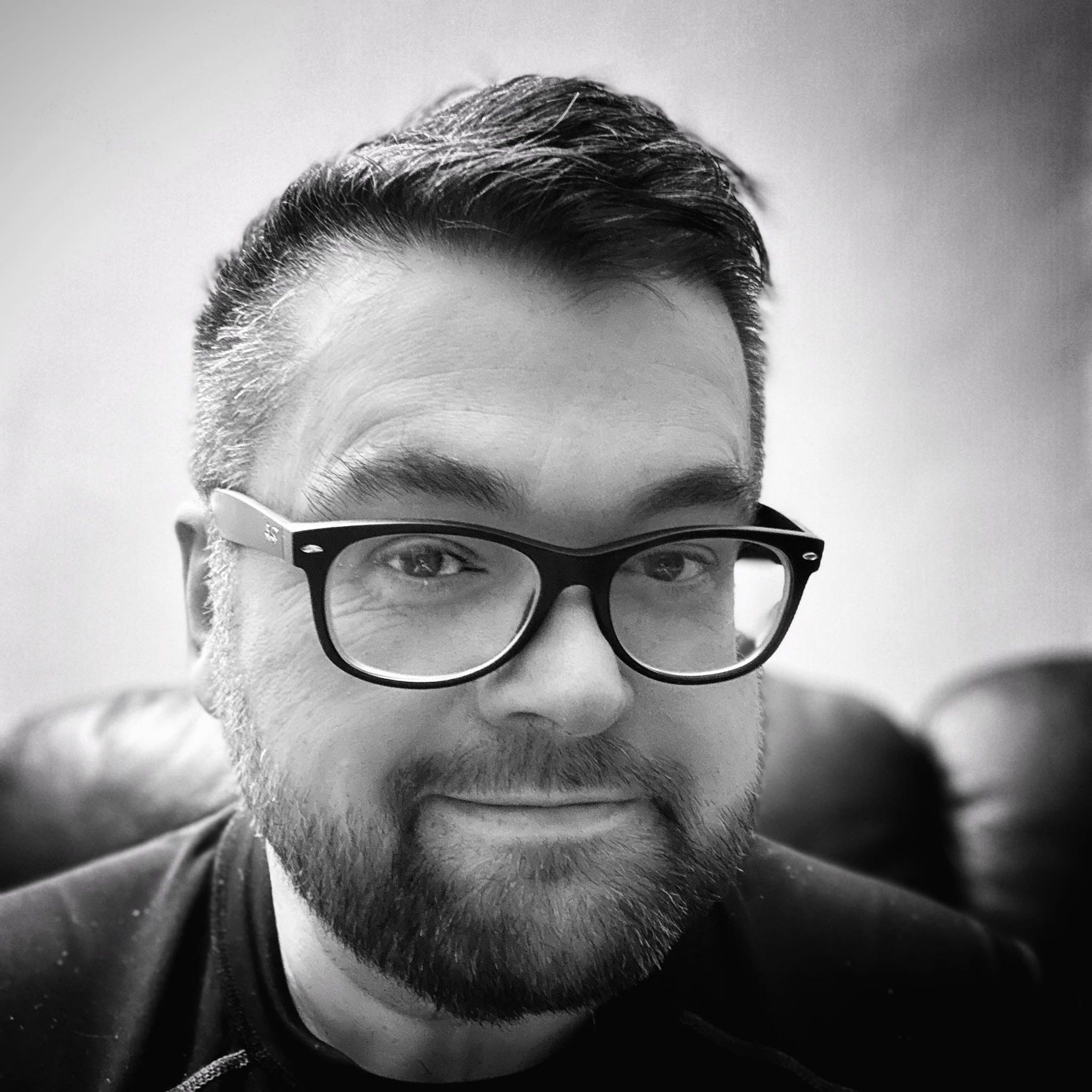 Stephen Herron – Medium