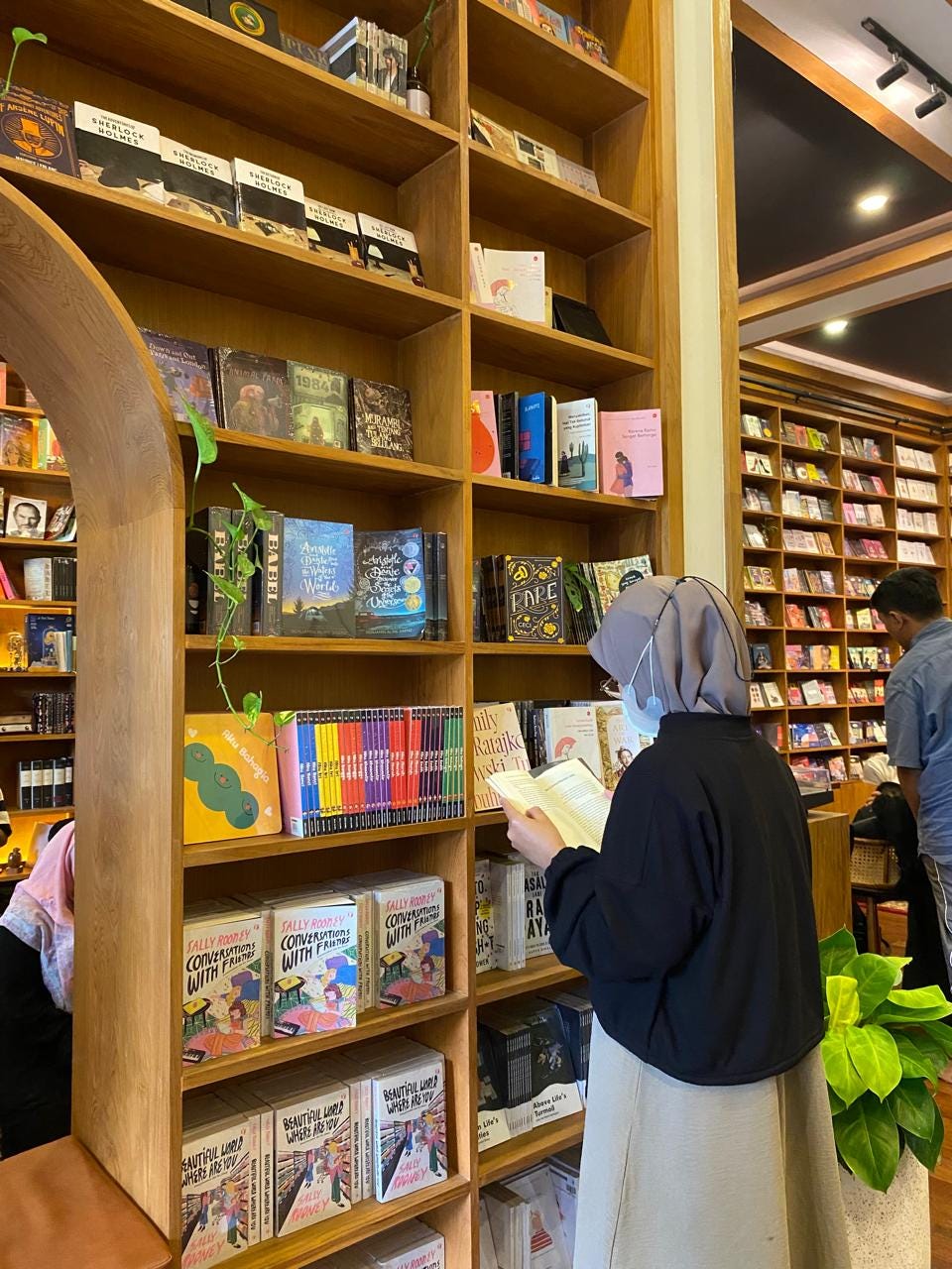 Ummu Syahidatulf – Medium