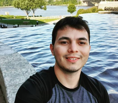 Armando Filipe M. Cruz – Medium
