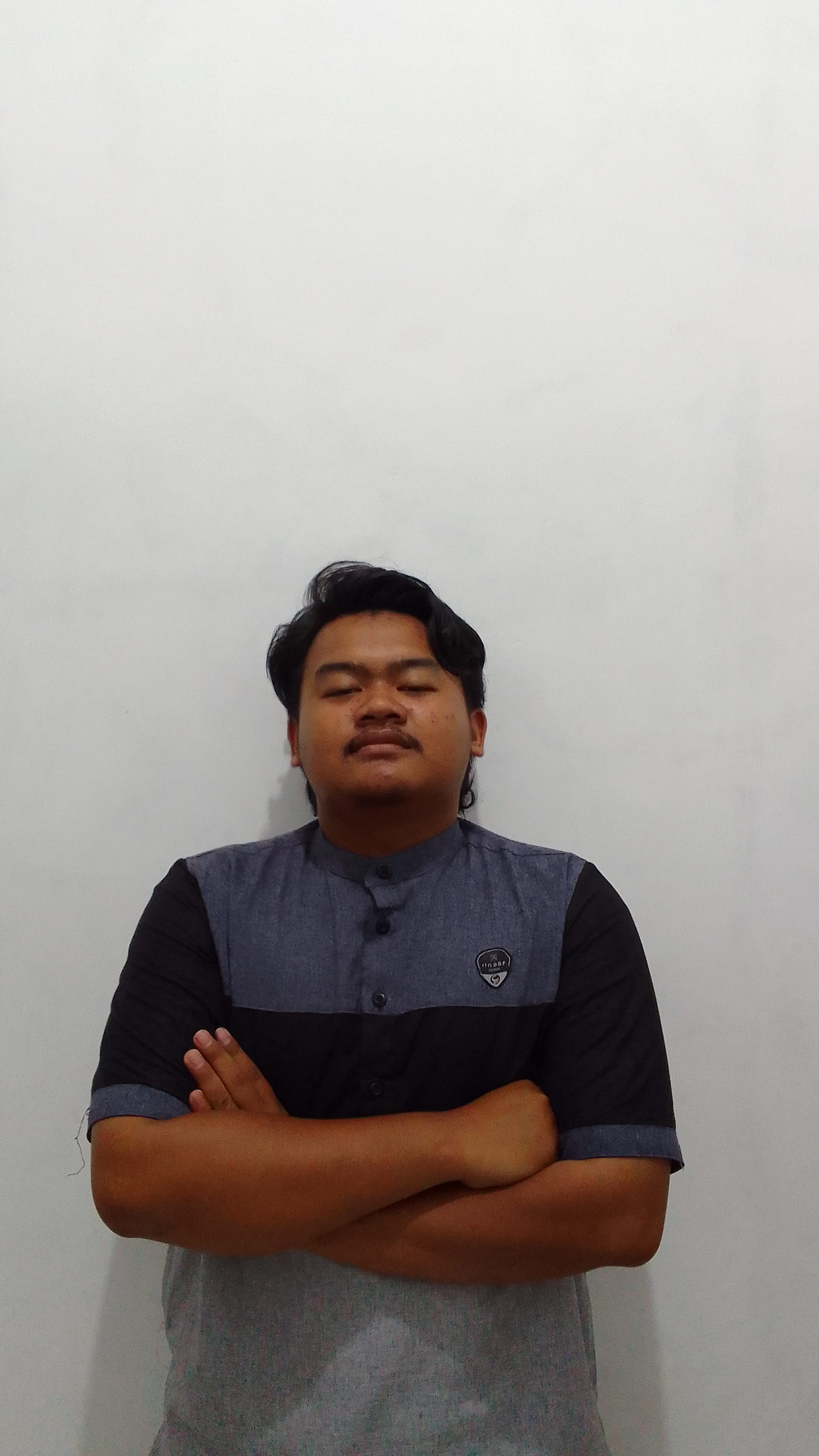 Fajar Nur – Medium