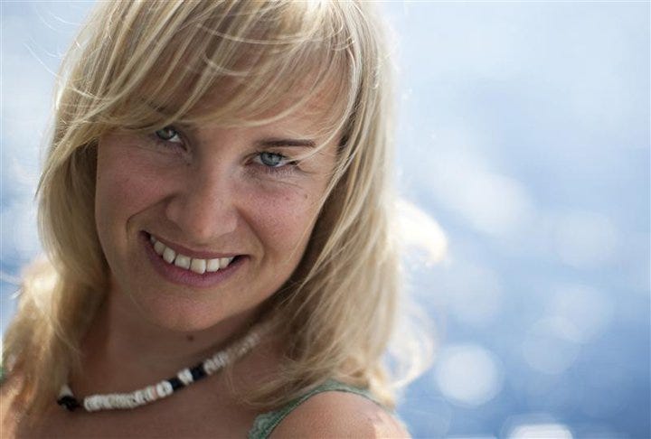 Sari Tolvanen – Medium