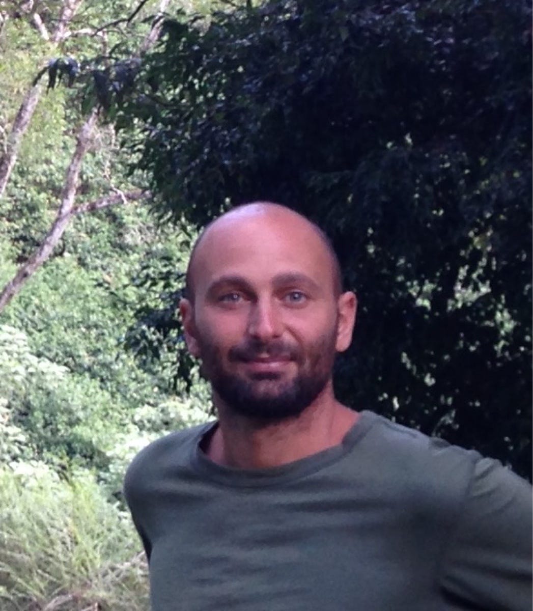 Dan Rosen – Medium