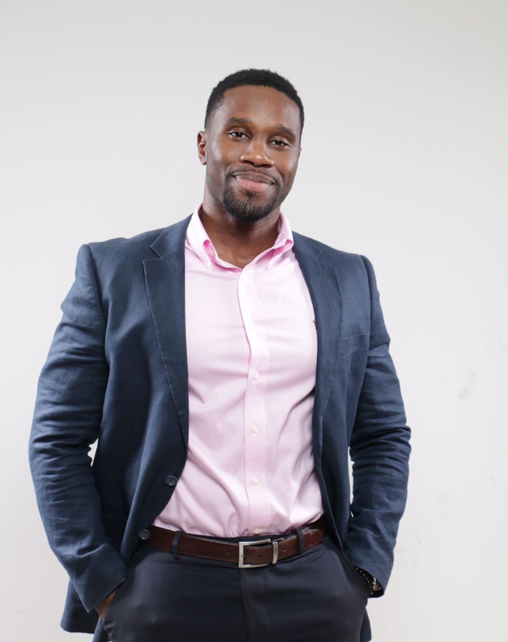 Sherlon Leon – Medium