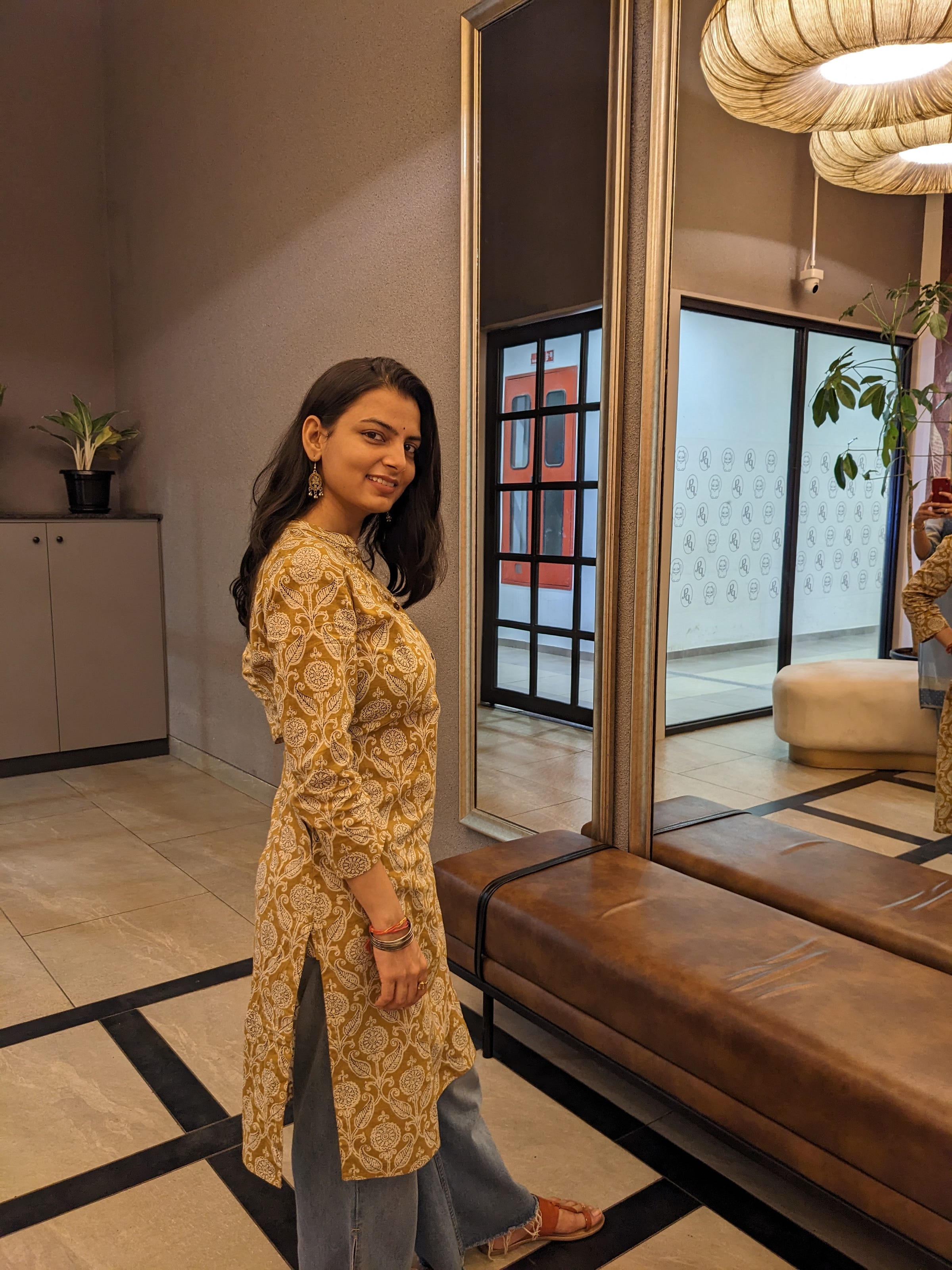 Kirti Shakthawatt – Medium