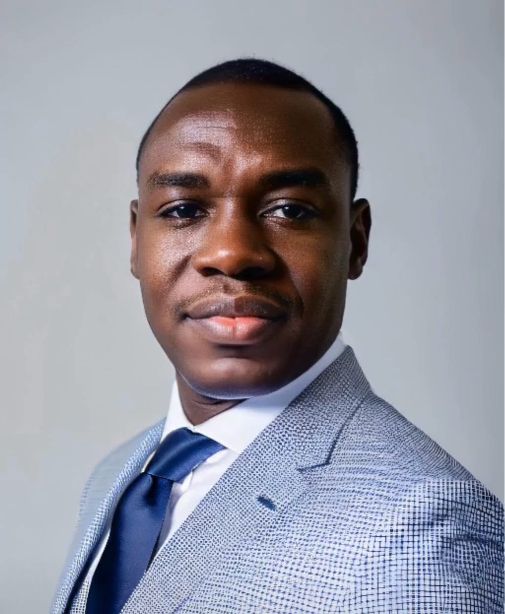 Doulos Jonathan – Medium