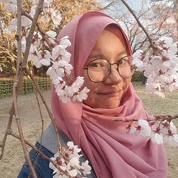 Putri A. Hanumtyas on Medium curated some lists