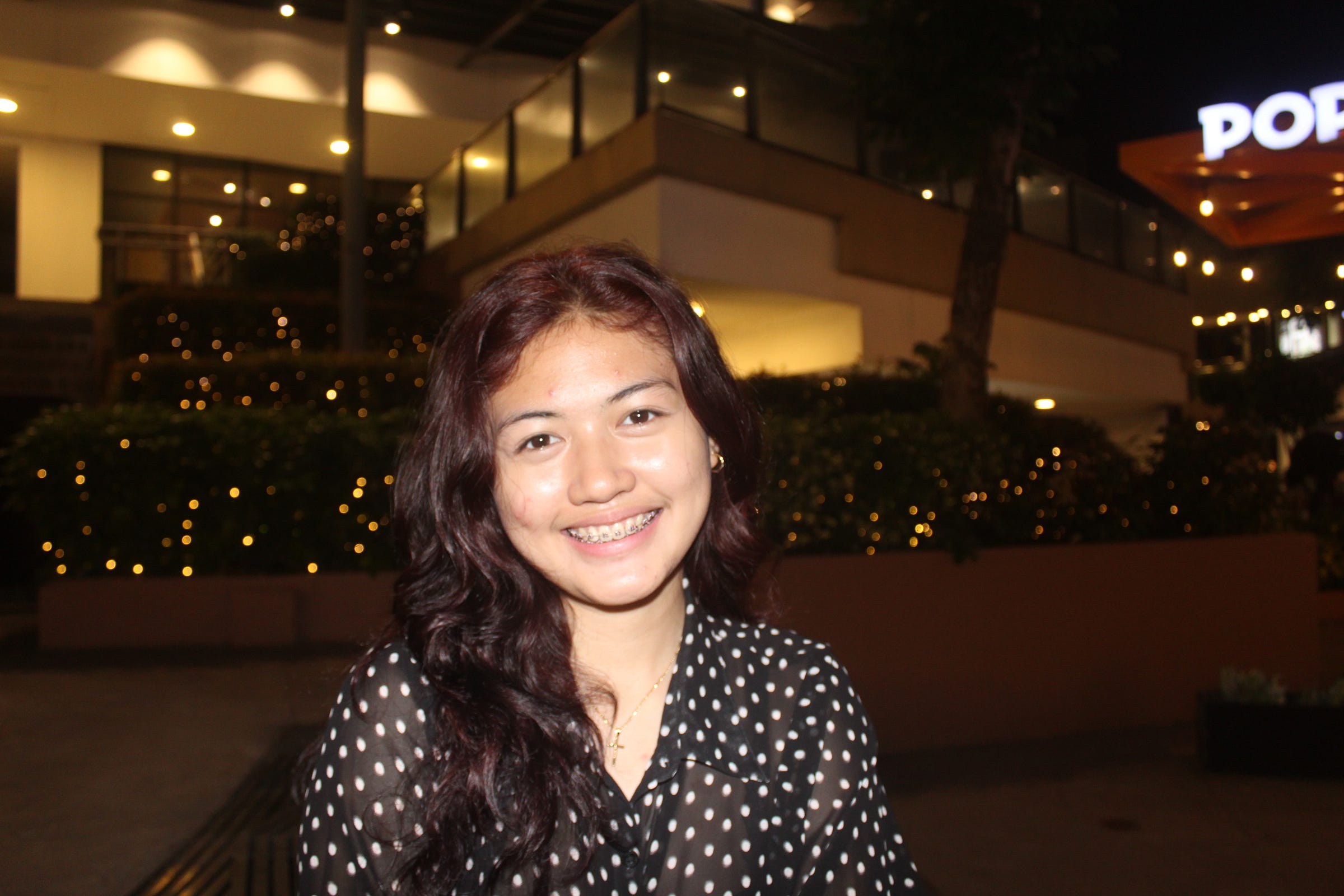 Alexis Aubrey Asalil – Medium