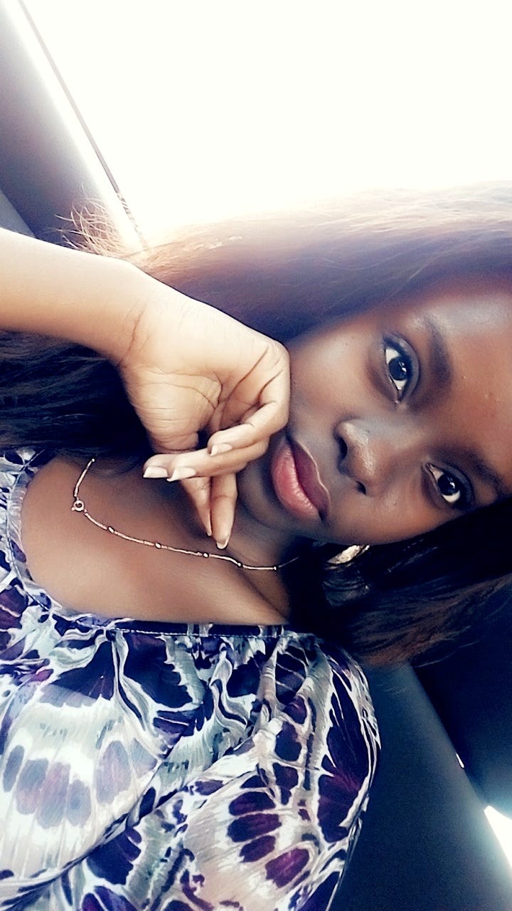 Dirce Sambo – Medium