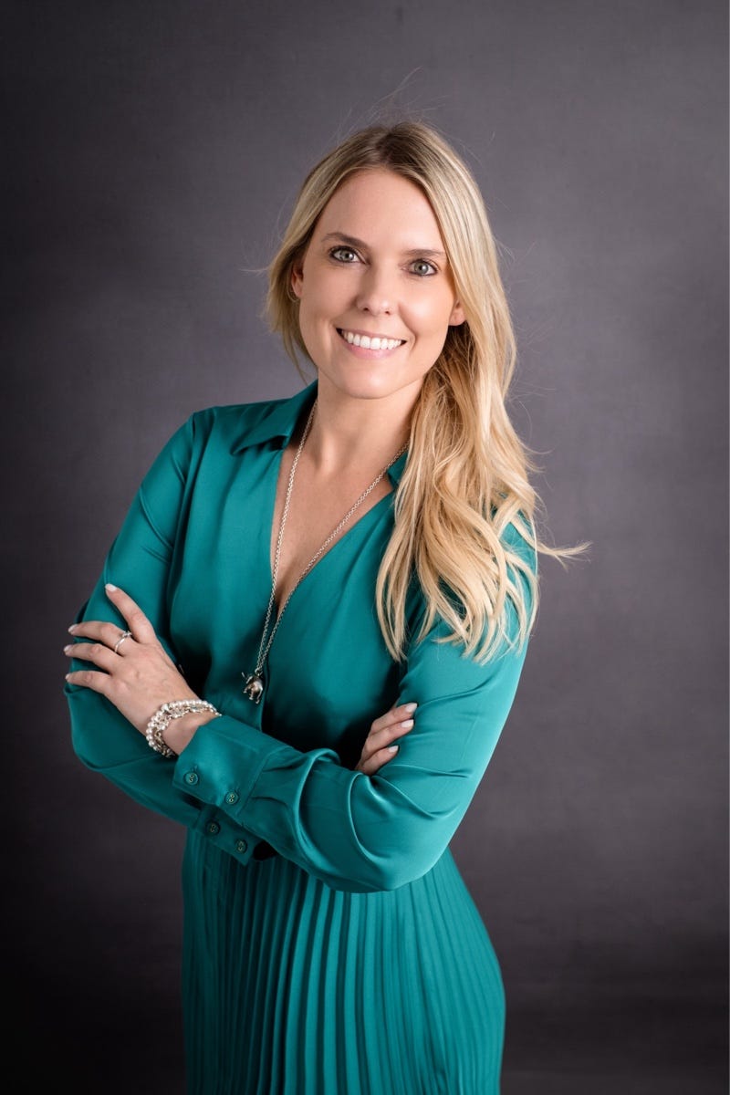 About – Leigh Crymble – Medium