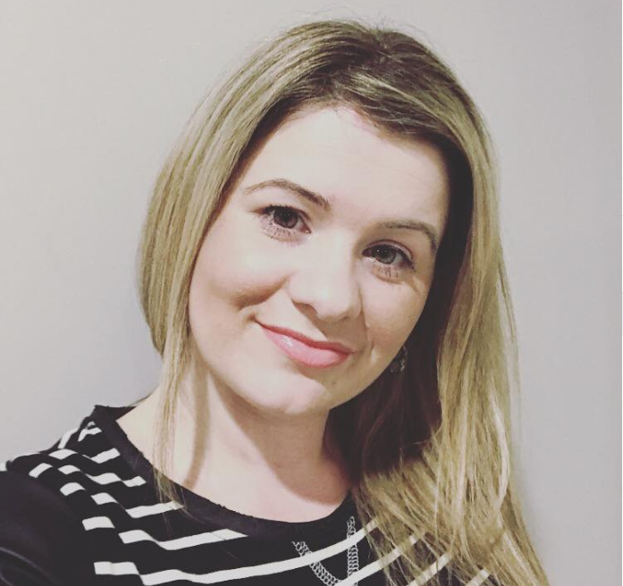 Kelly Yates – Medium