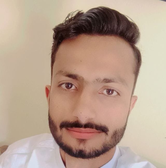 Naveed Ishfaq – Medium