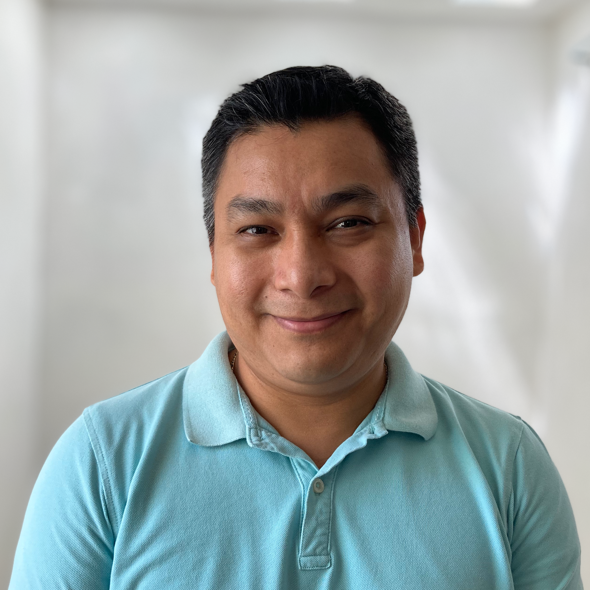 Mario Jimenez – Medium