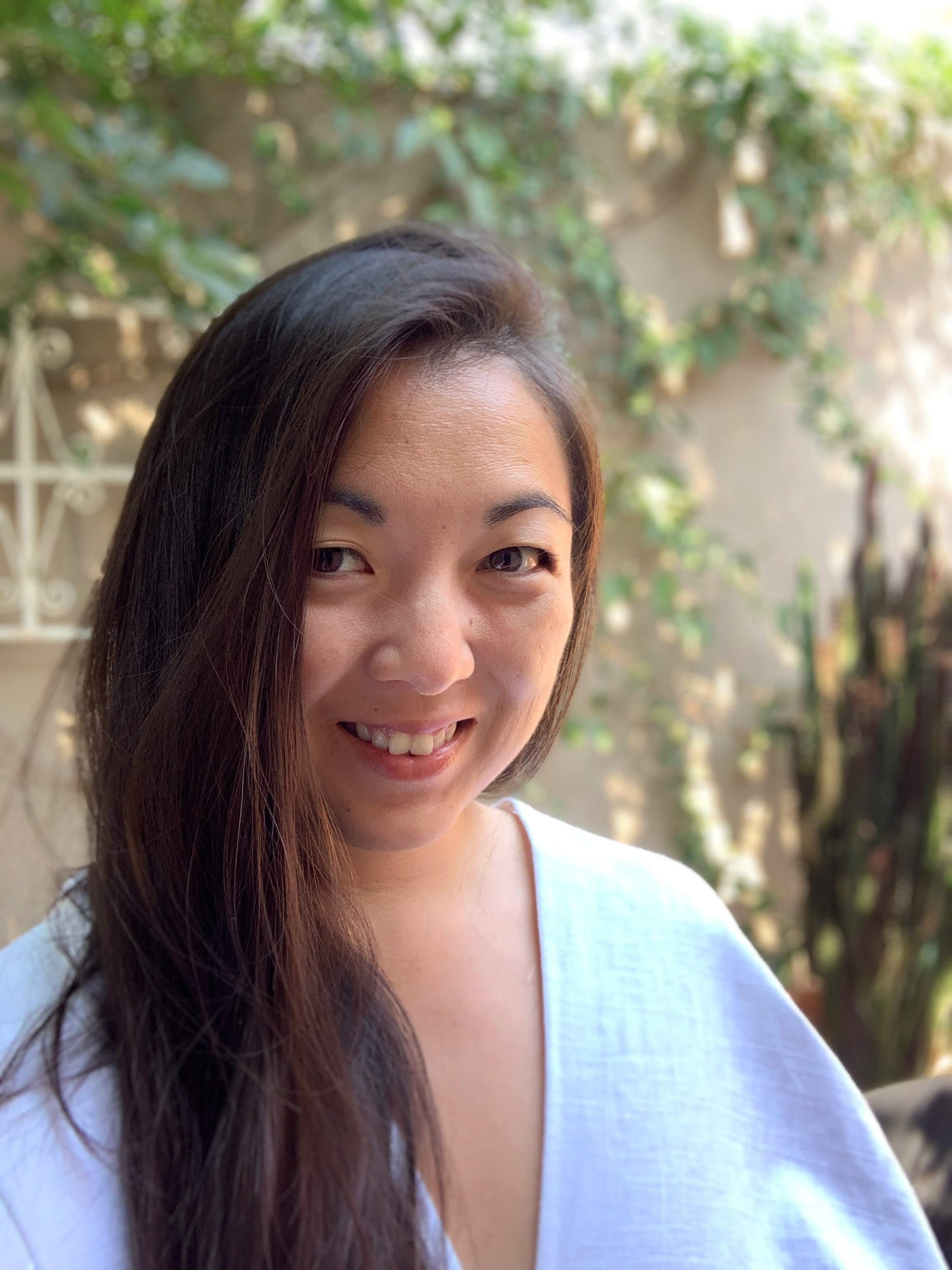 Yoko Izu – Medium