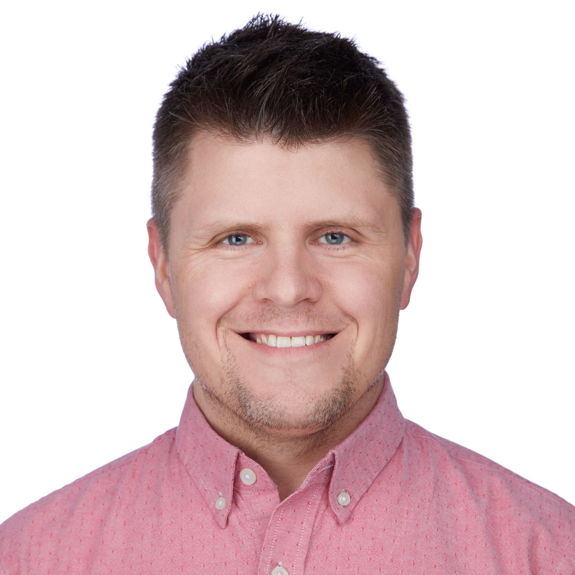 Kyle Johnson – Medium