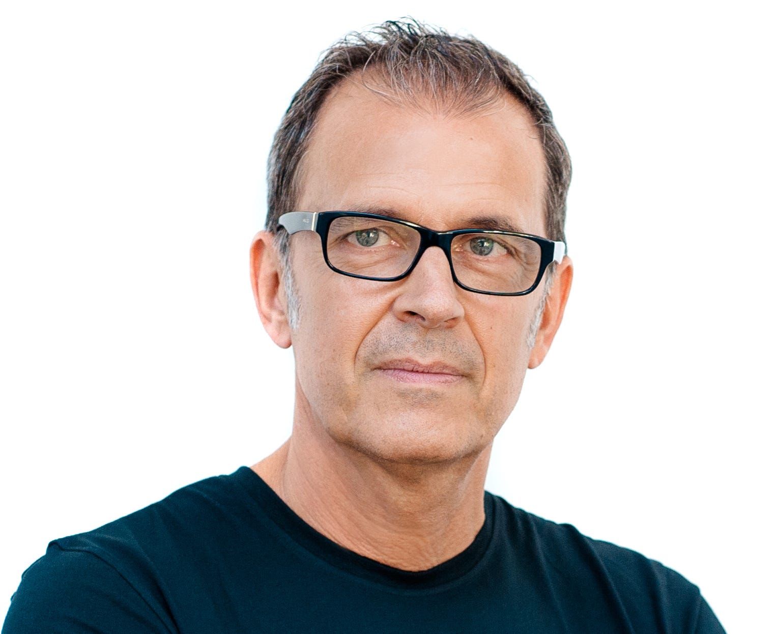 About – Neil Usher – Medium