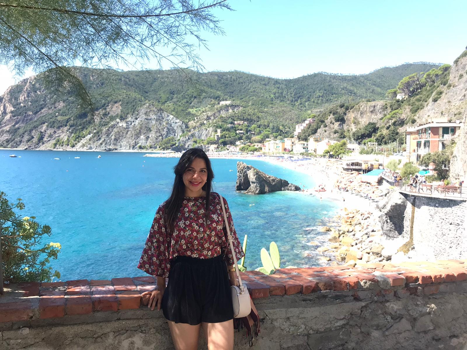 Maria Mercedes Roman – Medium