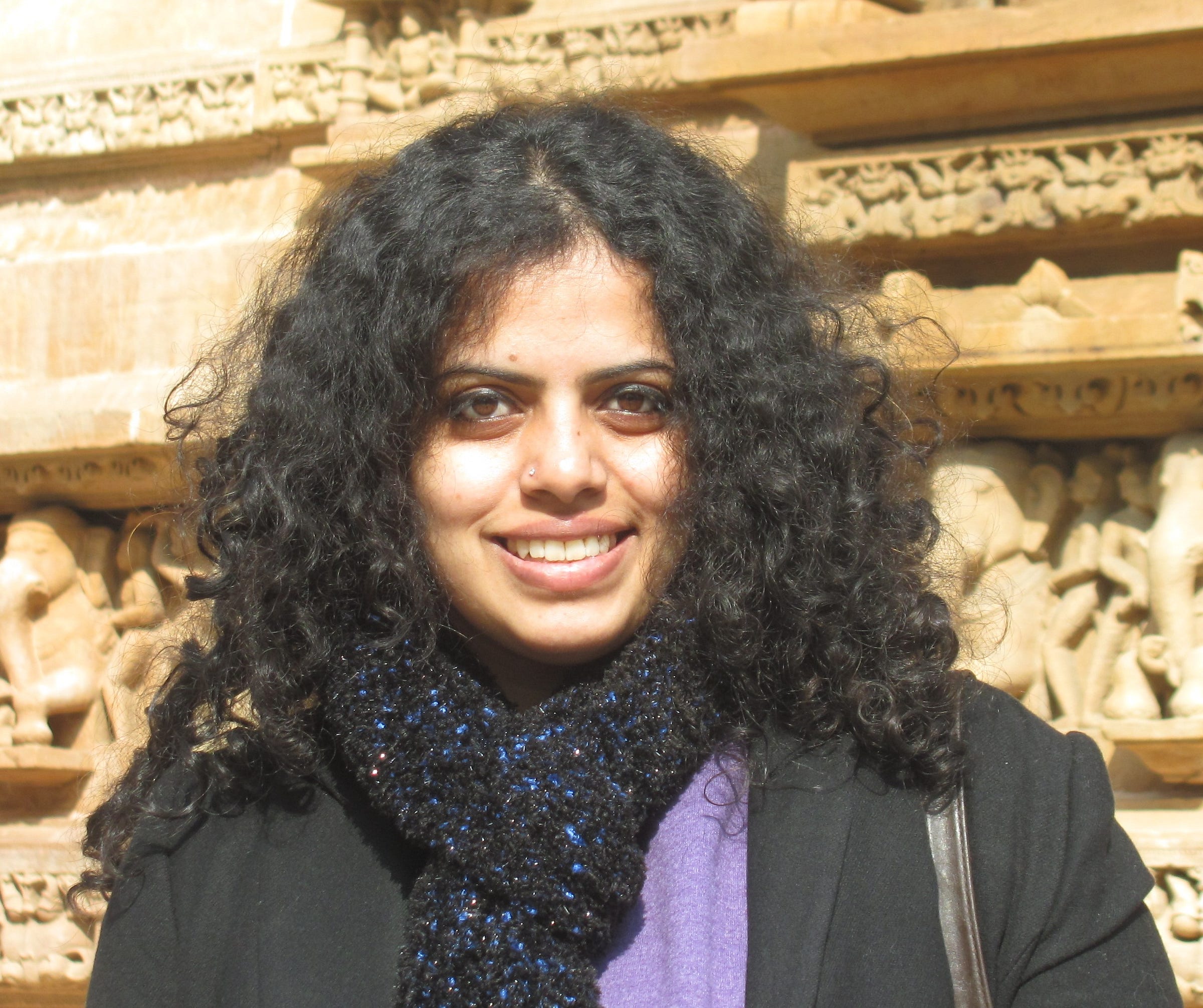 Komal Potdar – Medium