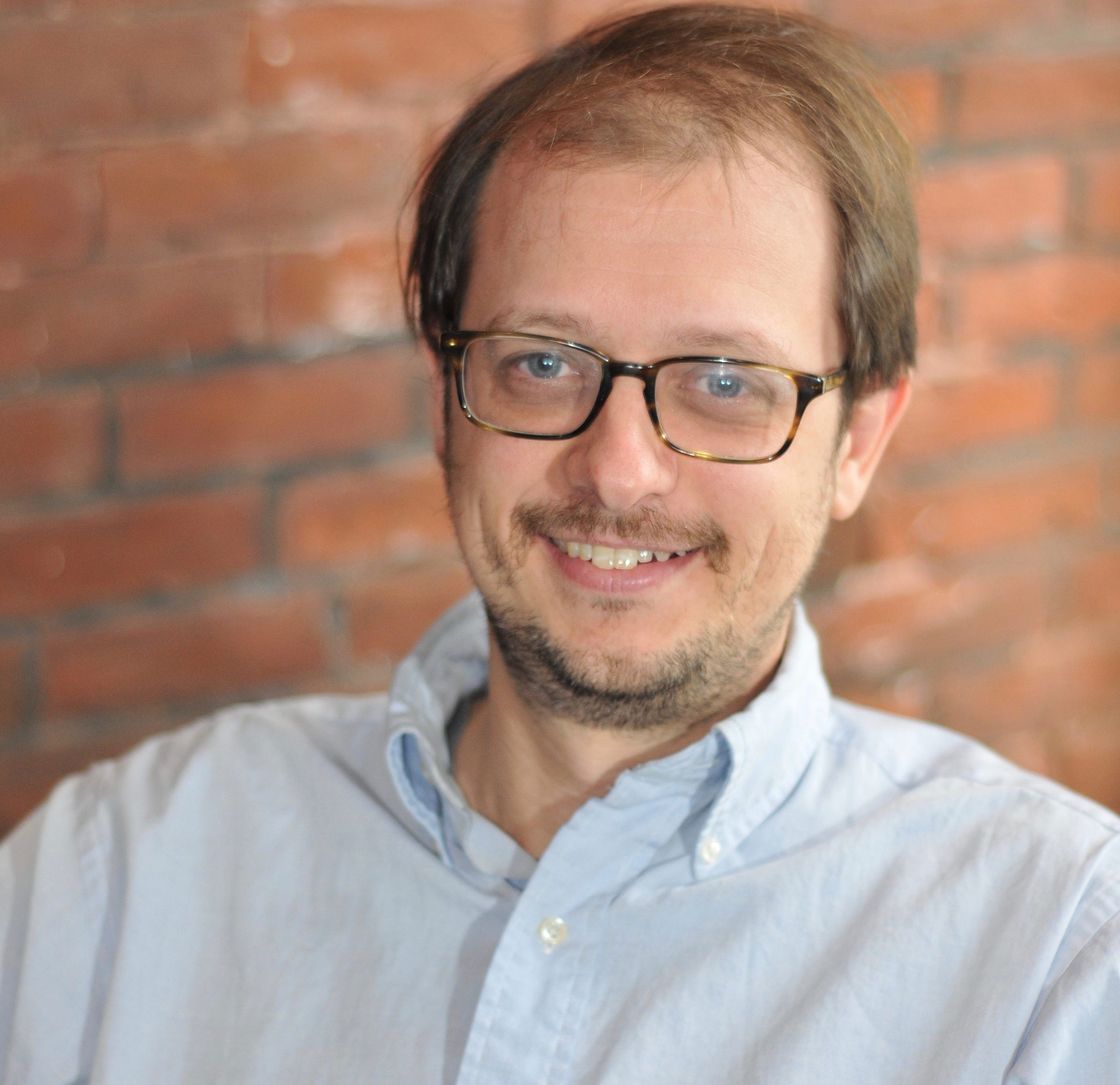 Luke Owen – Medium