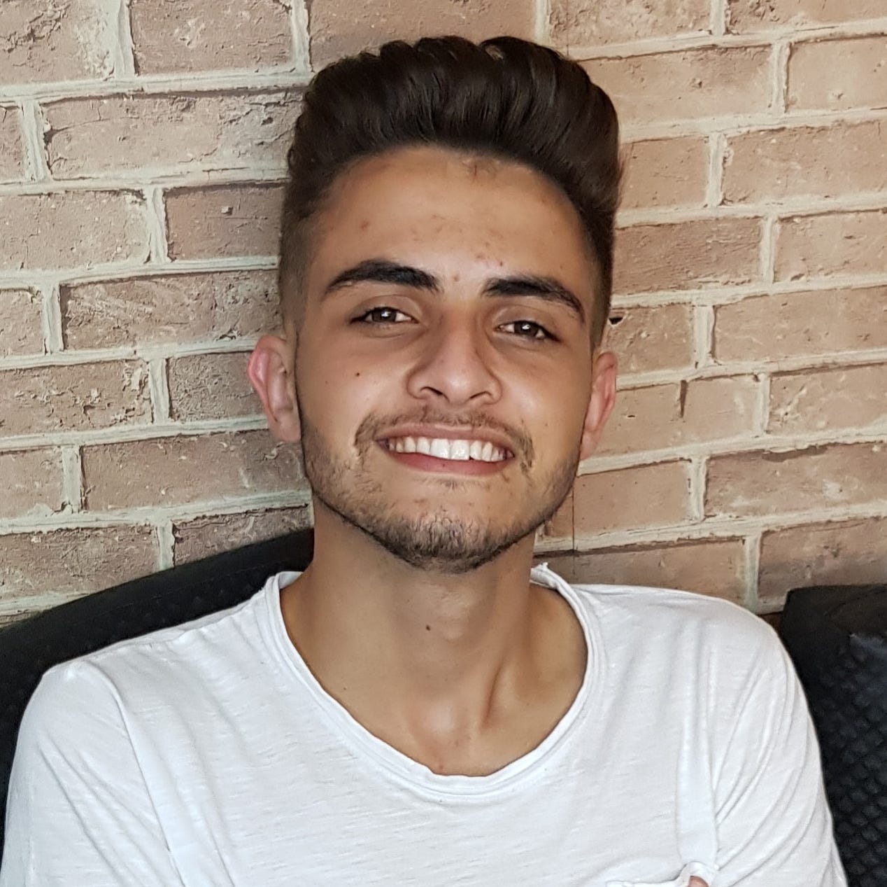 Guilherme Aguiar – Medium