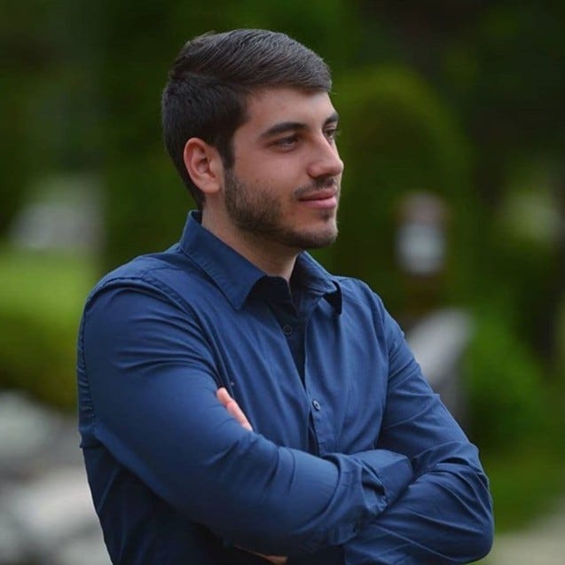 Ivan Duhov – Medium