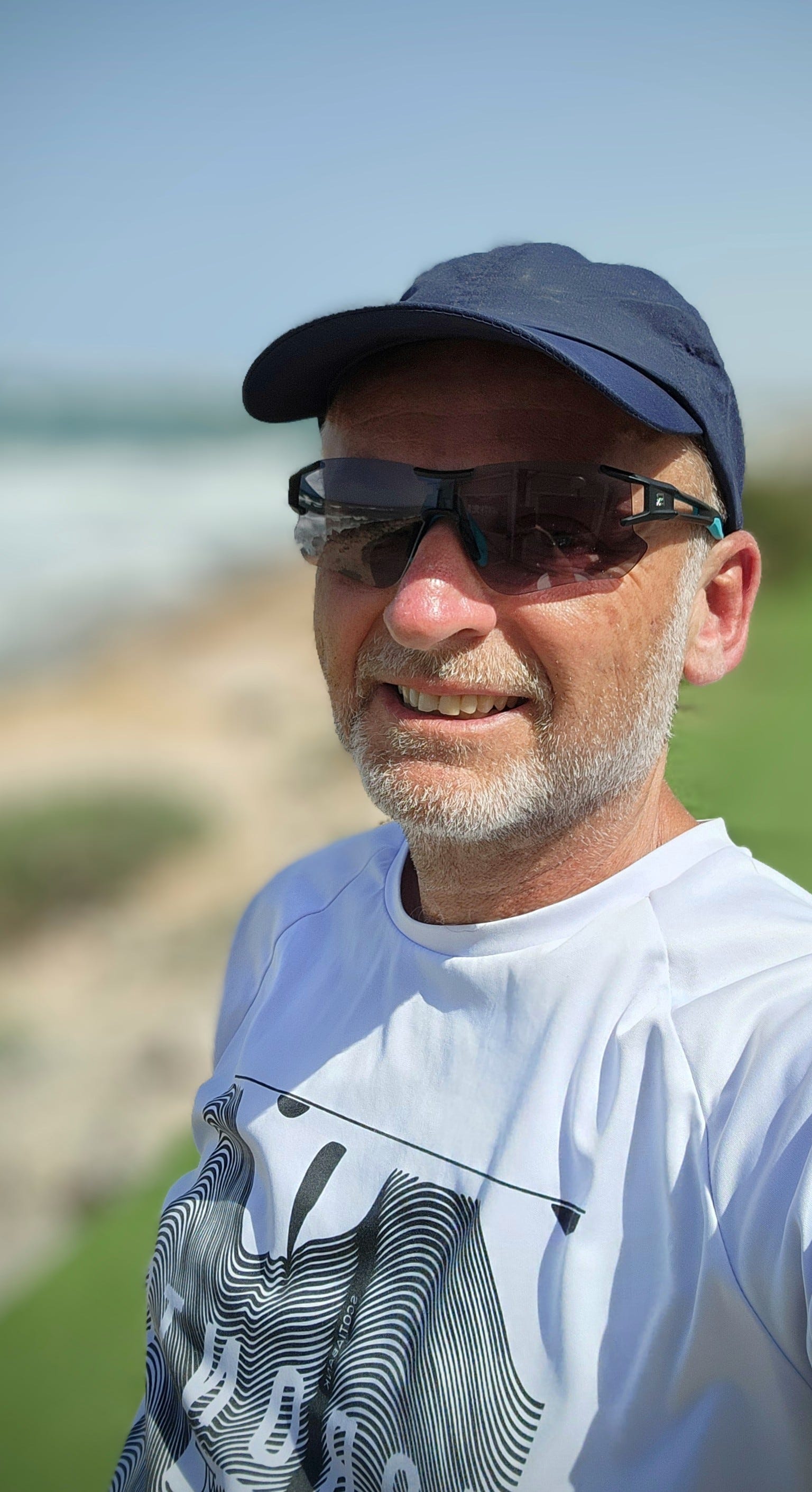 Dan Poenaru – Medium