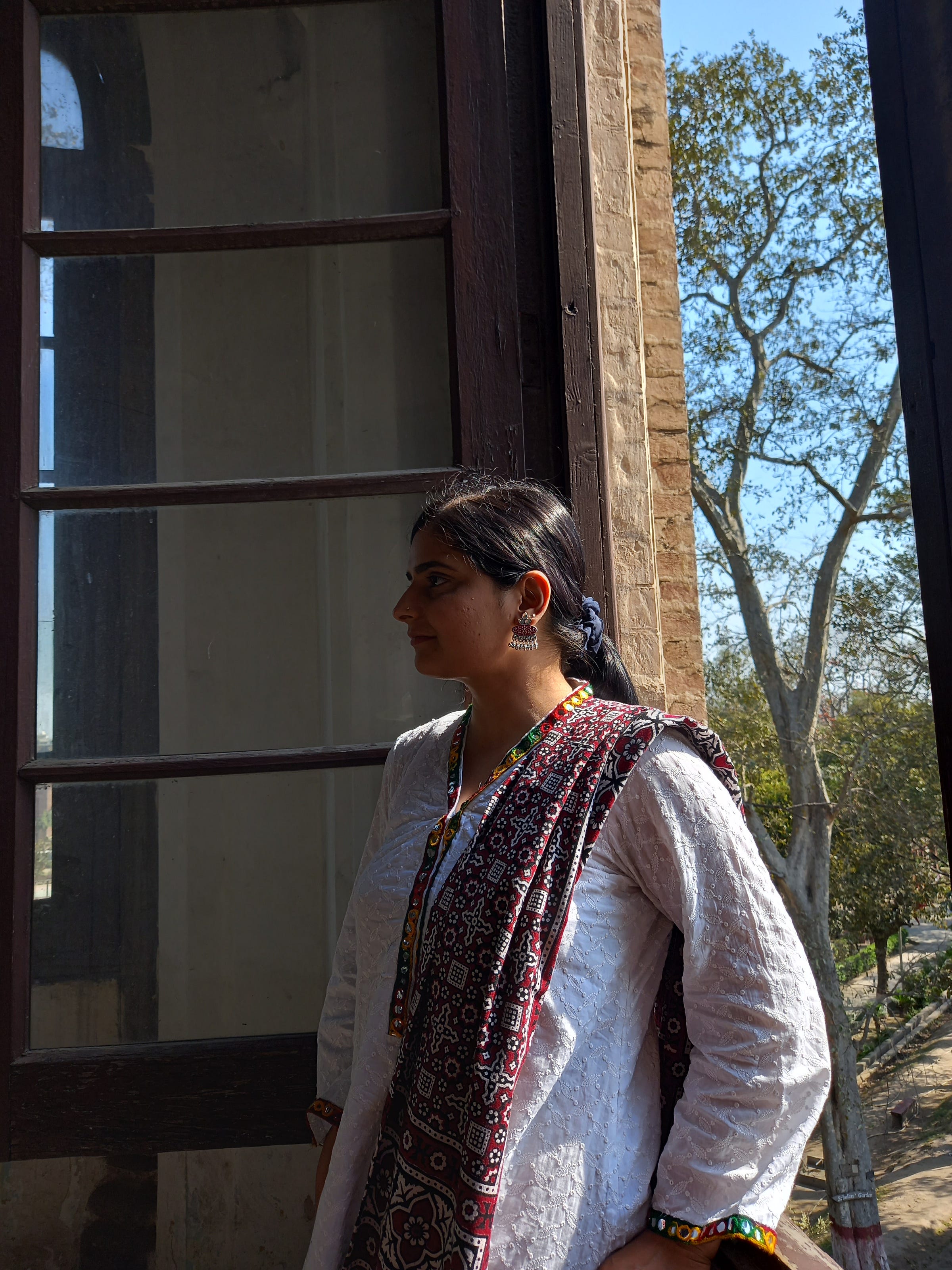 Rabia Sarfraz – Medium