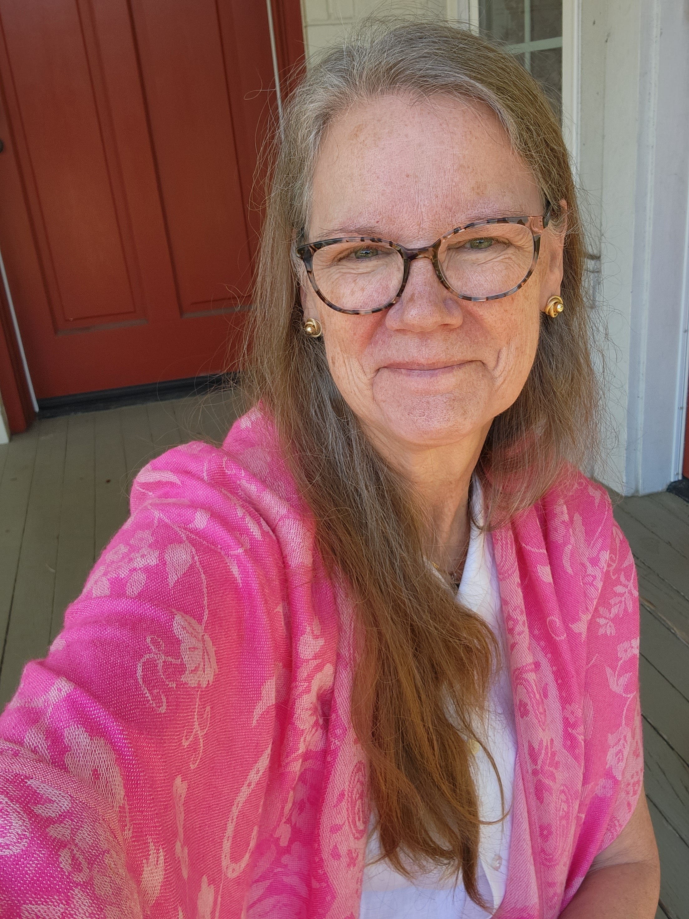 Rev. Dr. Cari Willis – Medium