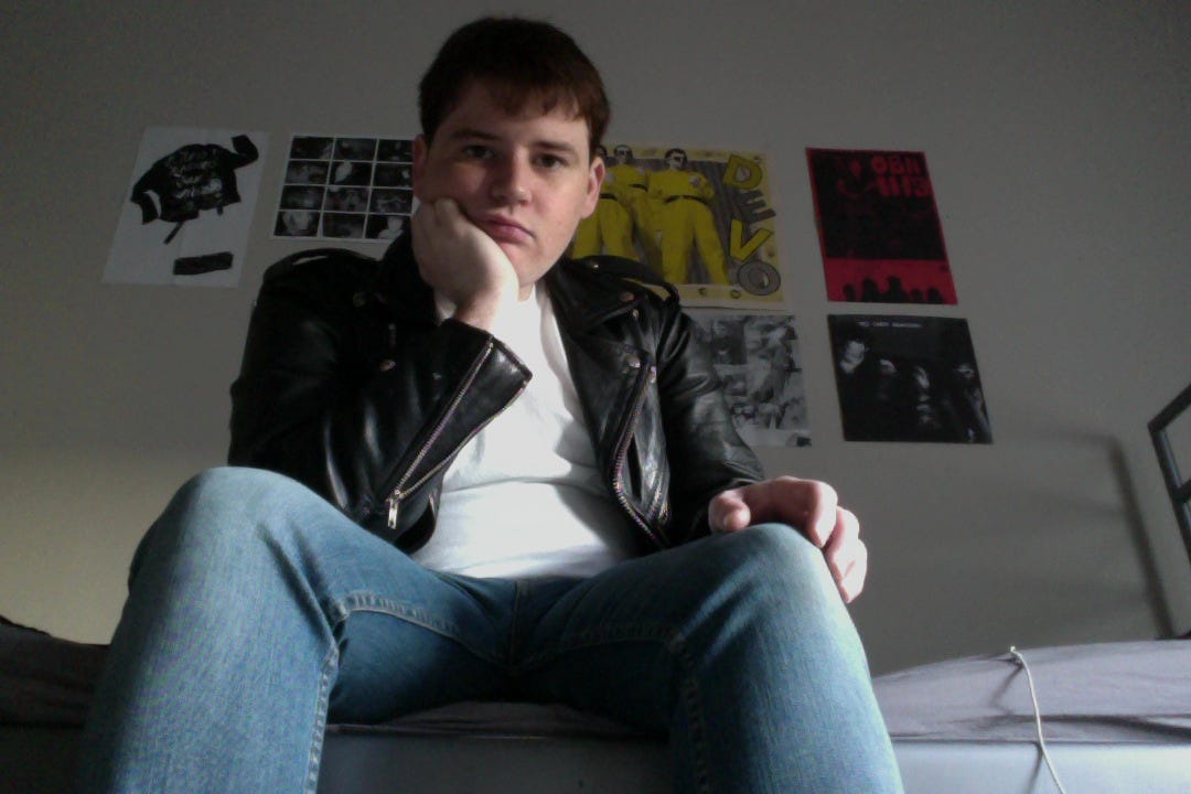 Vinnie Barrett – Medium