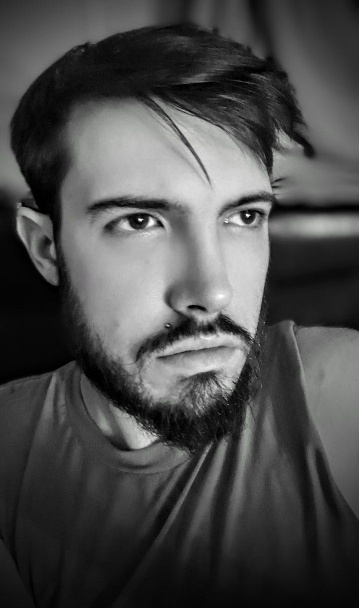 DJ Hamilton – Medium