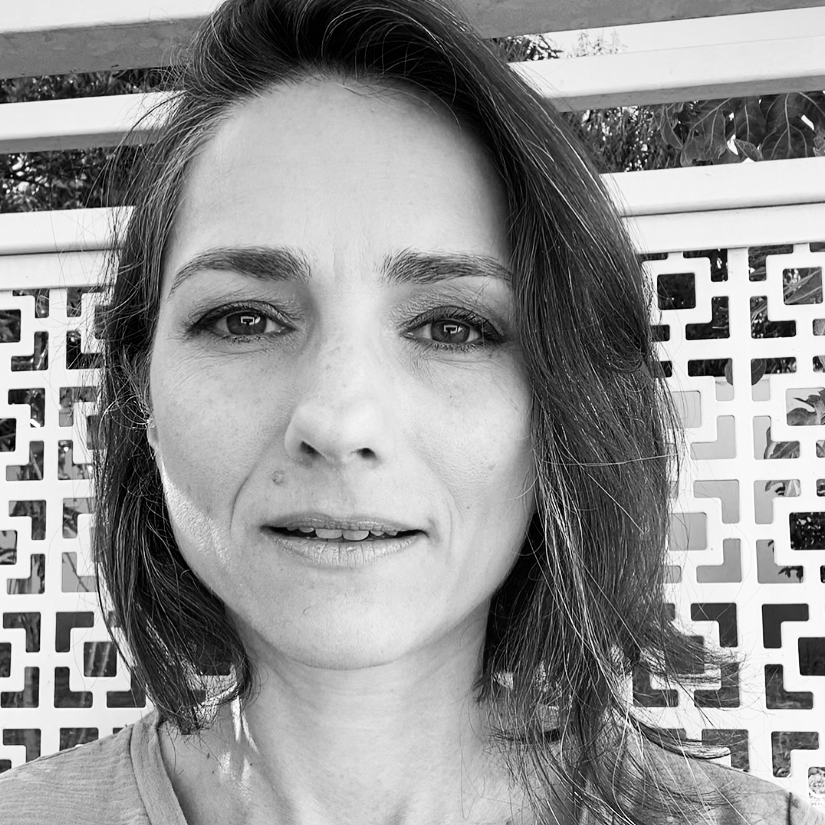 Francine Lima – Medium
