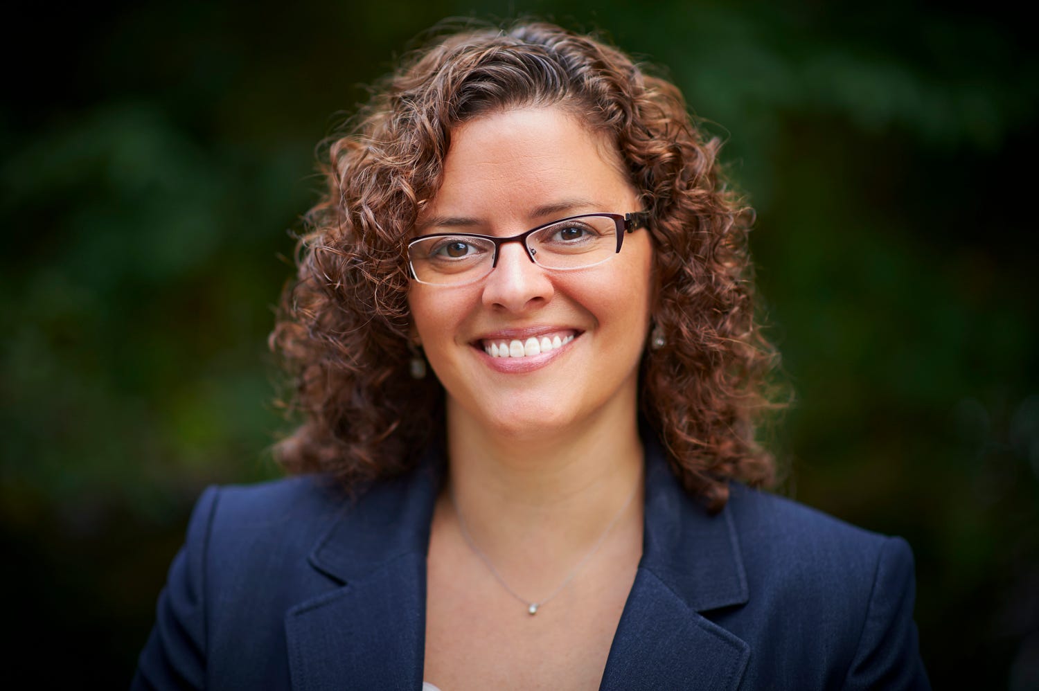 Rachel Reuben – Medium