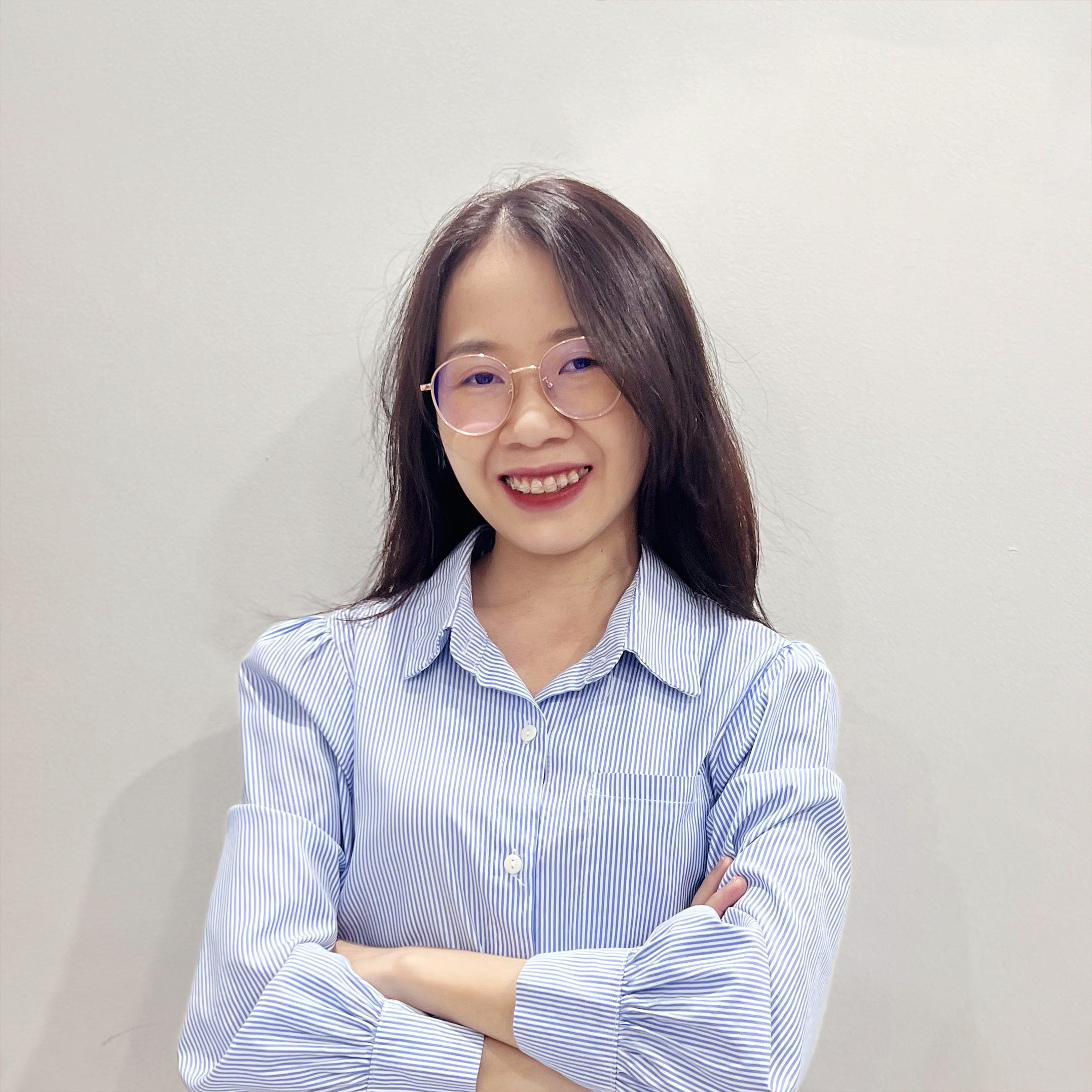 Demi Mai – Medium